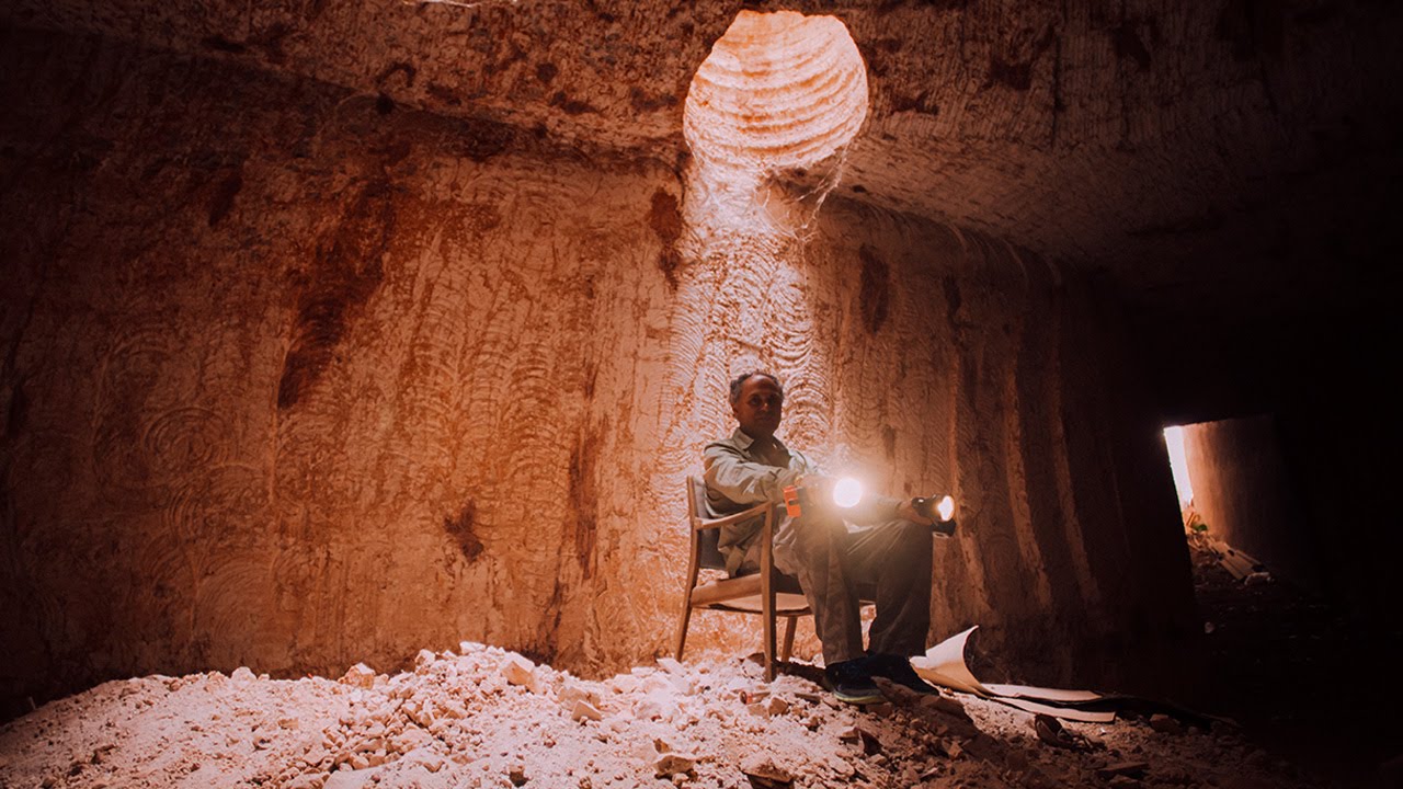 The Town Hidden Beneath The Australian Outback | ERA Observer